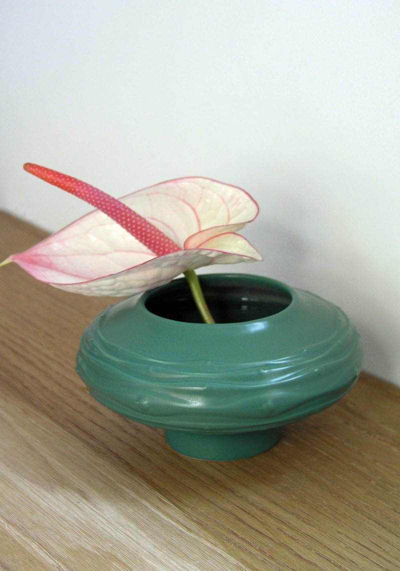 Iris Vessel | Scabetti
