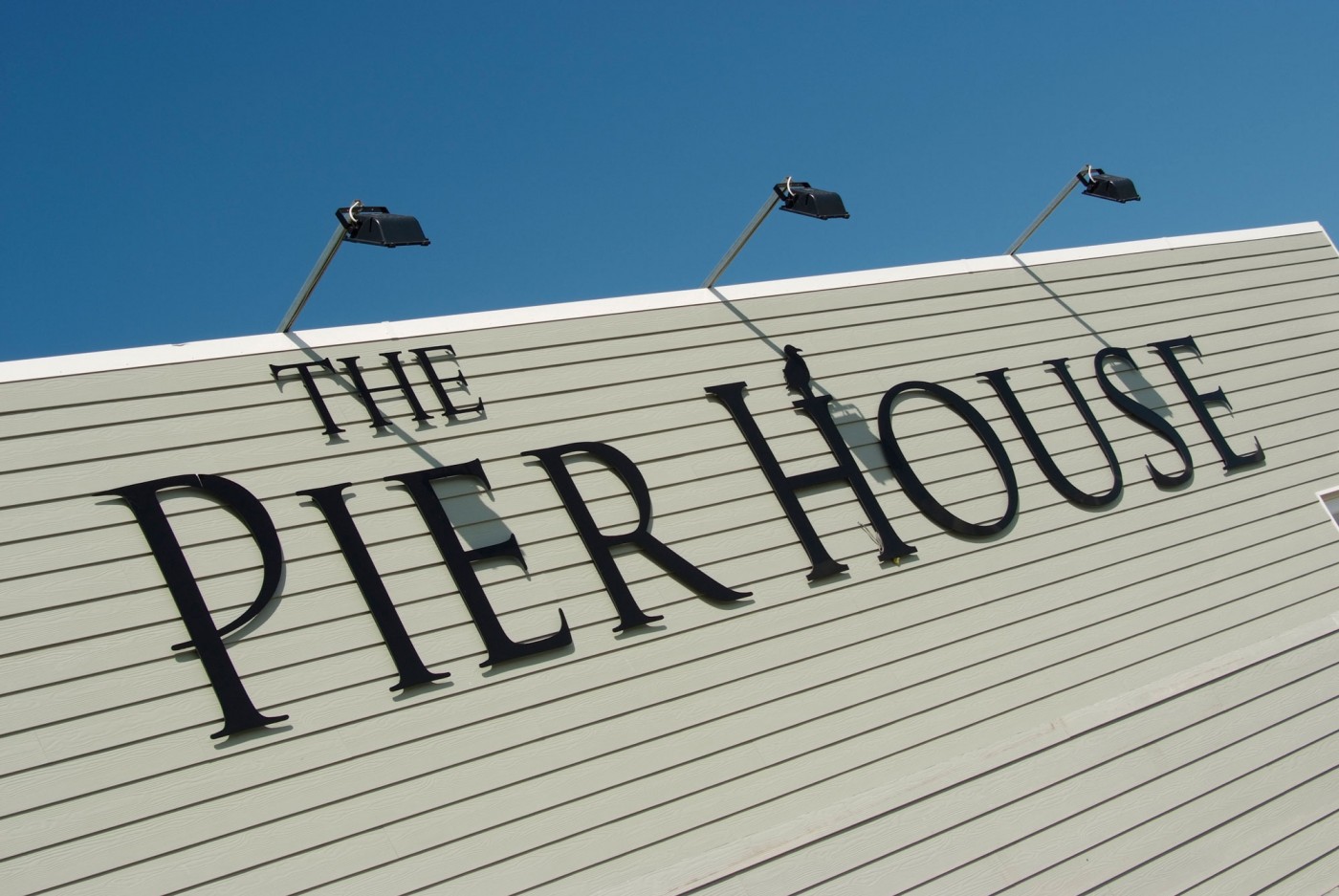 Shoal226, The Pier House | Scabetti